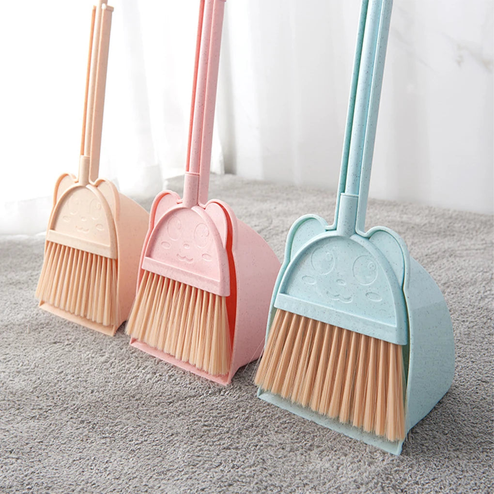 Colorful Bear-themed Mini Broom With Dustpan on Luulla