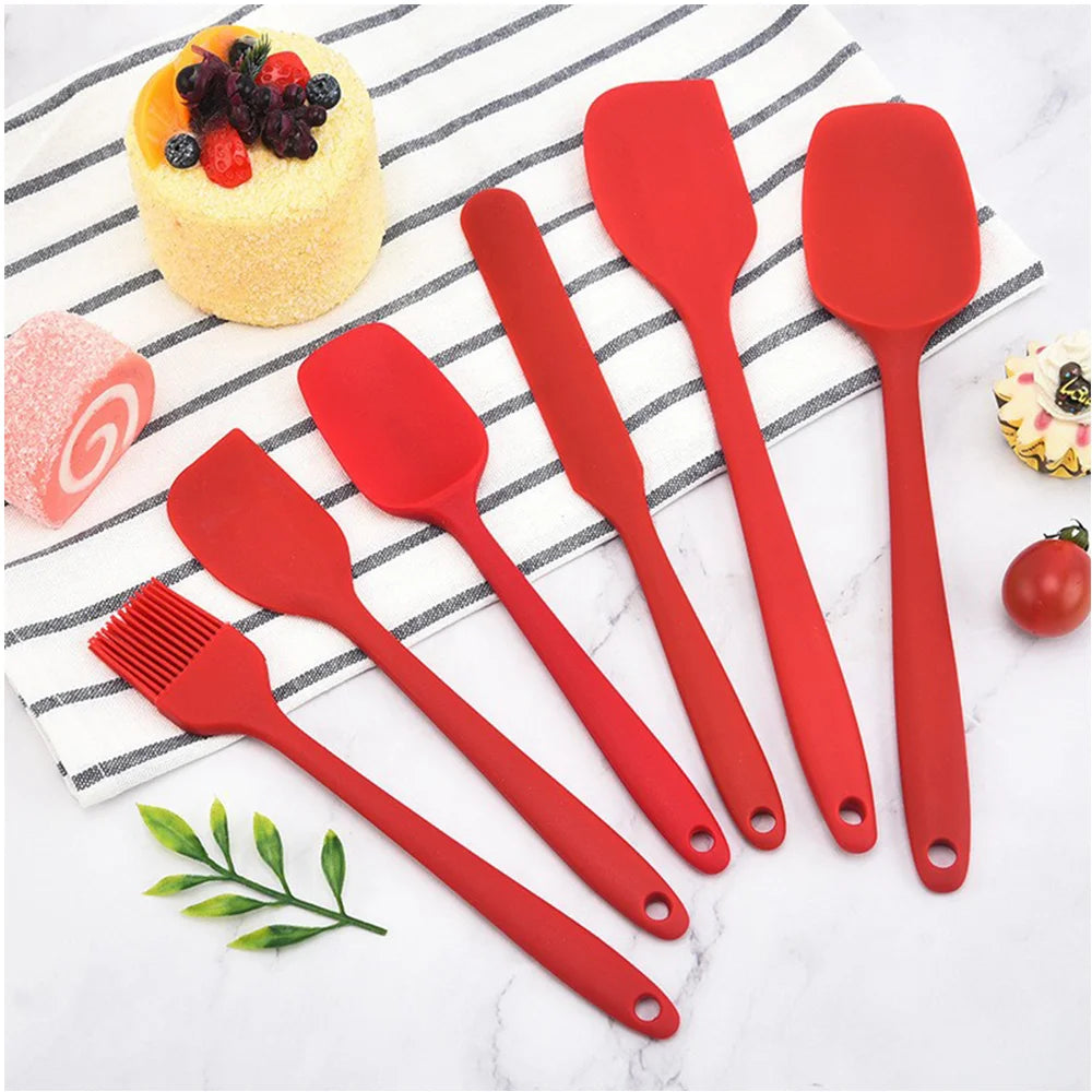 Heat-resistant Red Silicone Kitchen Utensils Collection on Luulla